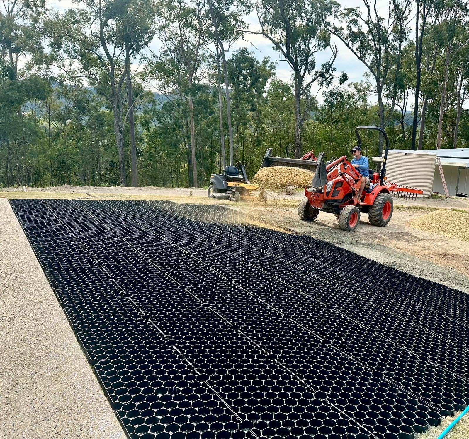 EZY HEX | Eco-Friendly Geo Grids for Driveways & Outdoor Projects – EZYHEX