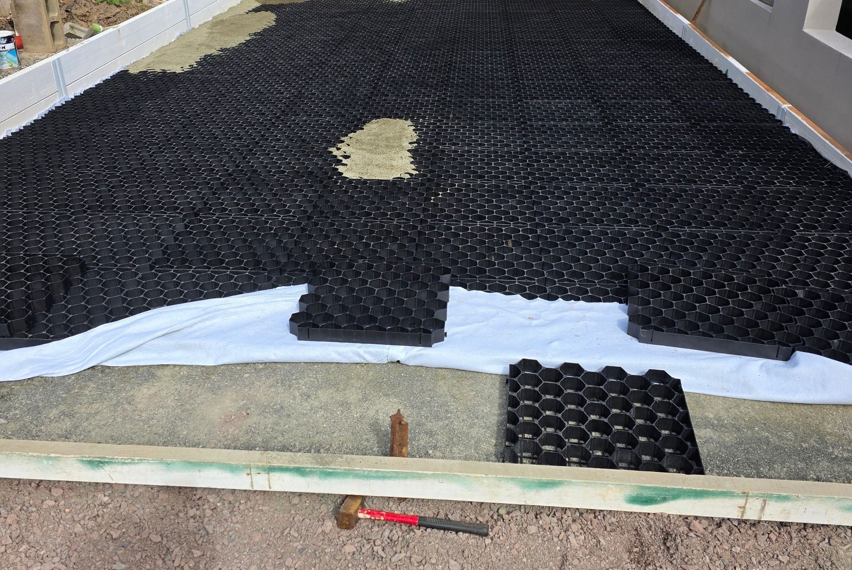 EZY HEX | Eco-Friendly Geo Grids for Driveways & Outdoor Projects – EZYHEX